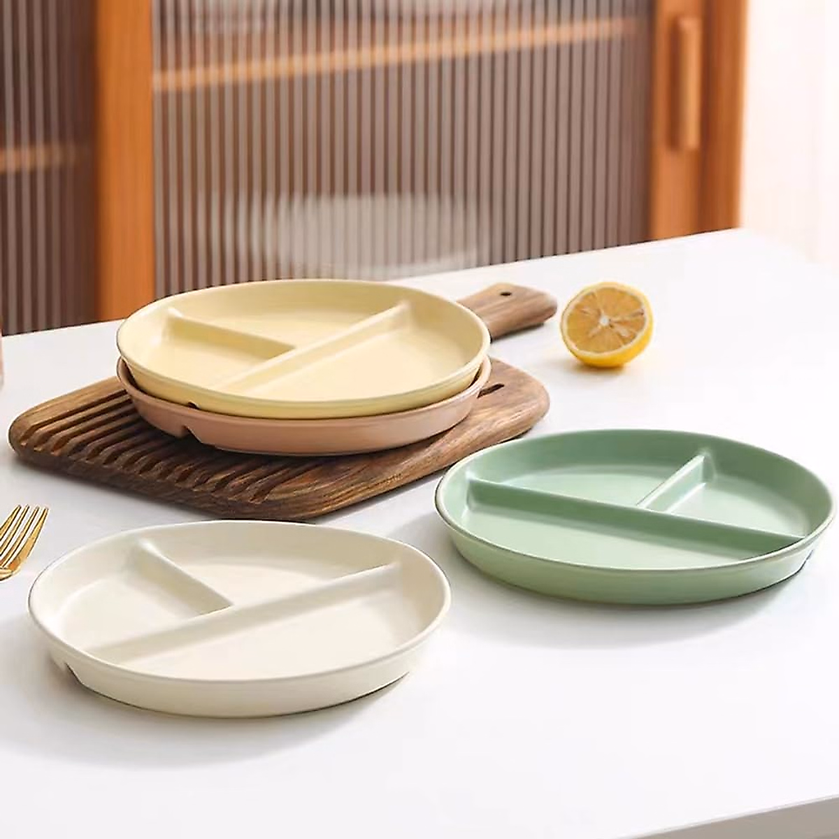 RUIBOLU Unbreakable Divided Plates 5PCS for Kids Adults, Compartment Plates, Lightweight Reusable Dinnerware Portion Control Plastic Plates (5Pack- 9IN)