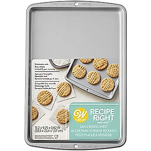 Wilton Recipe Right Small Non-Stick Baking Sheet, Cookie Sheet, 13.2 x 9.25-Inch, Steel