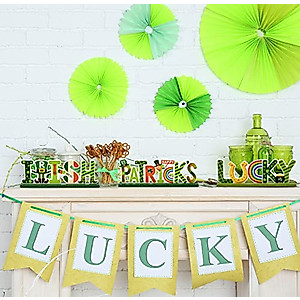 3 St Patrick's Day Wooden Table Decorations Centerpiece Green Shamrock Lucky Irish Tabletop Sign Saint Patrick Party Decor for Fireplace Mantle Shelf Office Desk Dining Room Kitchen & Home