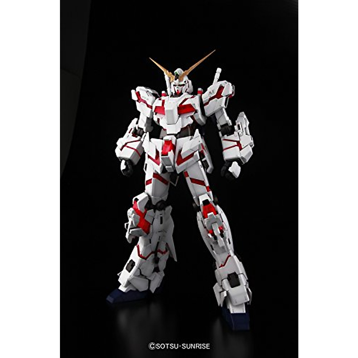 Bandai Hobby PG RX-0 Unicorn Gundam Model Kit (1/60 Scale) (BAN194365)