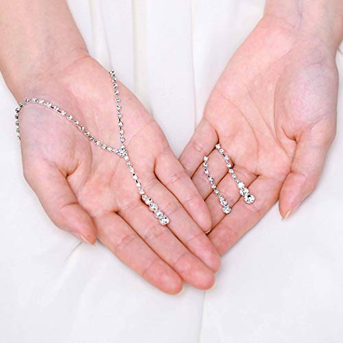 Jakawin Bride Silver Bridal Necklace Earrings Set Crystal Wedding Jewelry Set Rhinestone Choker Necklace for Women and Girls (Set of 3) (NK143-3)