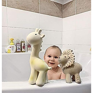 Tikiri My First Safari Lion Natural Rubber Rattle (Brown)