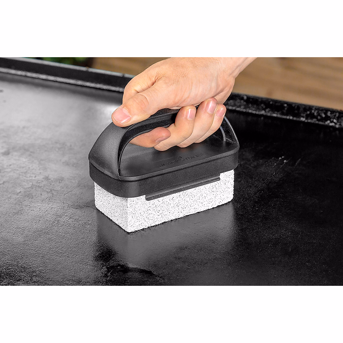 Blackstone 5064 Griddle Refurbishment Kit with Scraper & Cleaning Brick