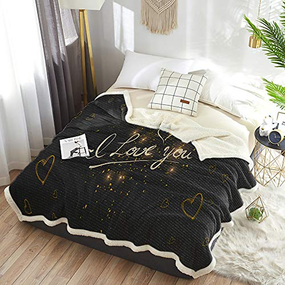 Sherpa Fleece Blanket Fuzzy Throw for Couch, All Season Warm Cozy Plush Thermal Flannel Blankets for Bed Sofa - 40"x50" Valentine's Day I Love You Gold Heart