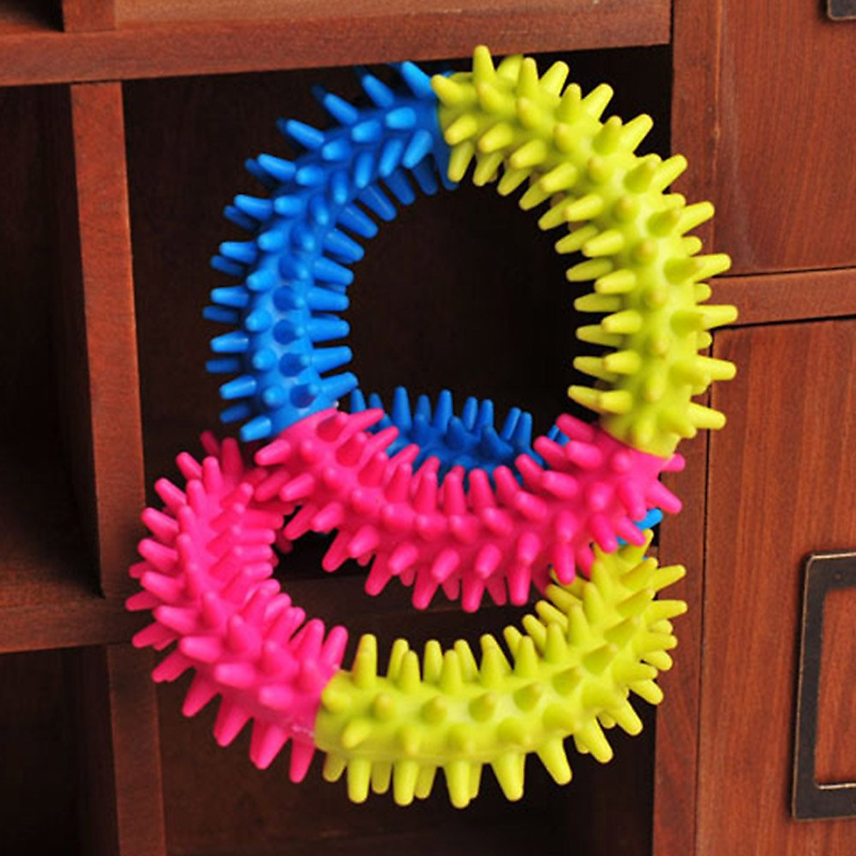 Shuohu Dog's Thorn Ring Chew Toy Rubber Spiny Multicolor Circle Non-Toxic Dental Healthy Training Toys