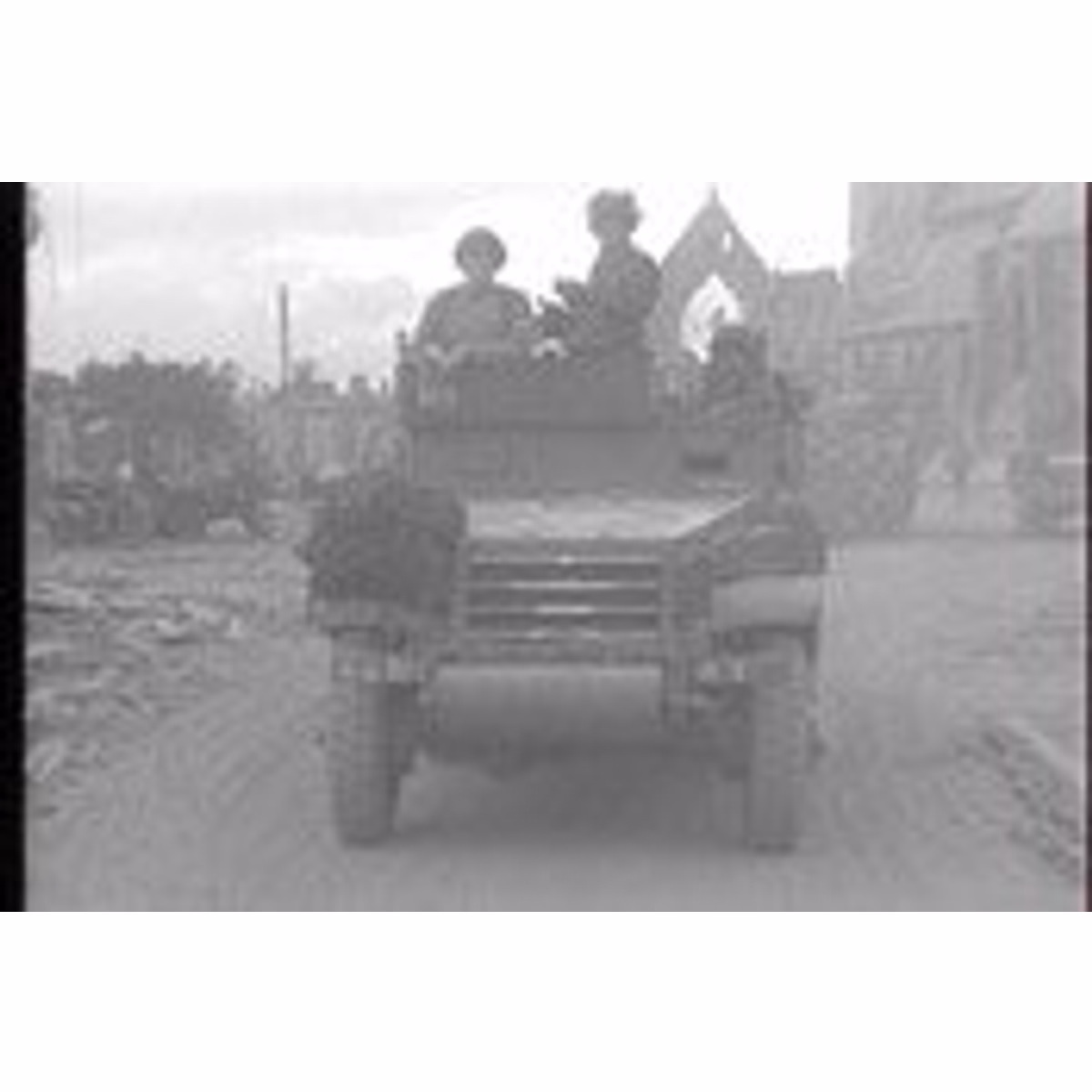 4th US Armored Division: Invasion of Normandy: The D-day Landings: US Army World War II Combat Film DVD Video