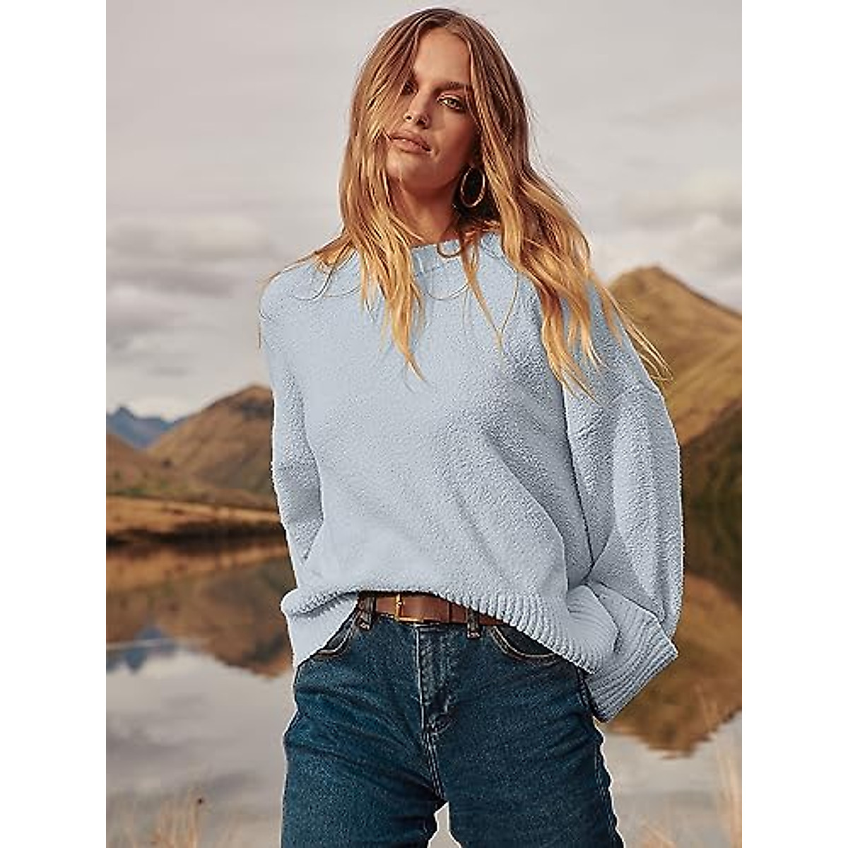 ANRABESS Women's Oversized Crewneck Long Sleeve Fuzzy Knit Casual Chunky Warm 2025 Fall Pullover Sweaters Top Trendy Outfits Light Blue Small