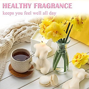 2 Pieces Body Soy Candle Female Body Shaped Candle Woman Torso Candle Woman Bust Candle Home Decoration for Christmas Bedroom Bathroom Aesthetic Decoration (White, Simple Style)