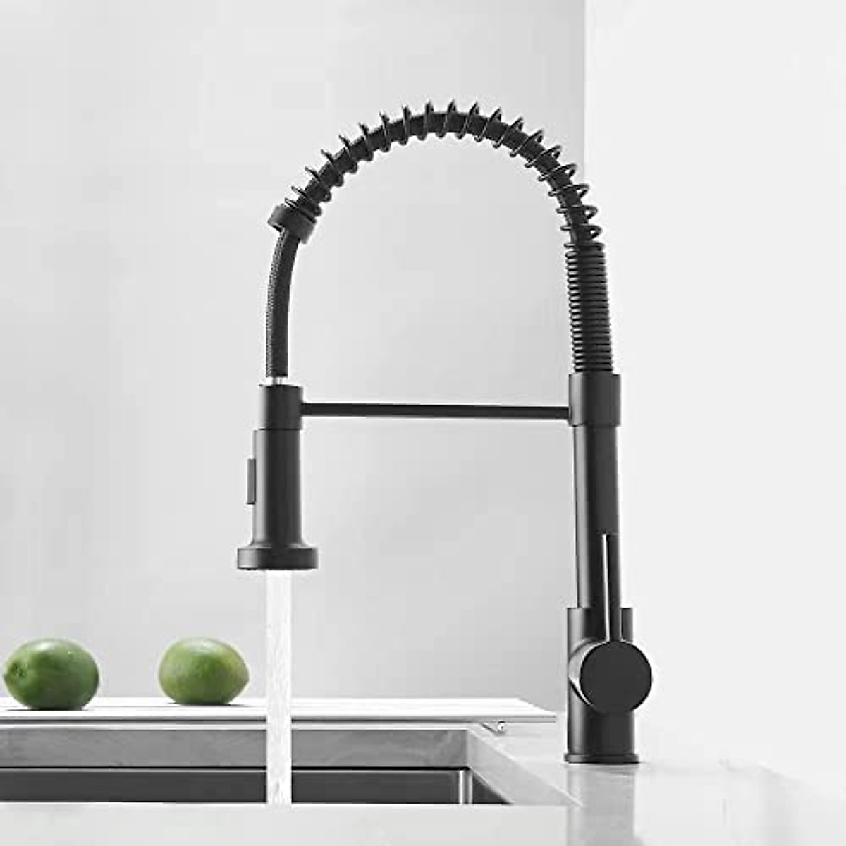 Modern Pull-Out Kitchen Faucet Pull-Down Sprayer Kitchen Sink Faucet All Solid Brass Single Handle (Matte Black)