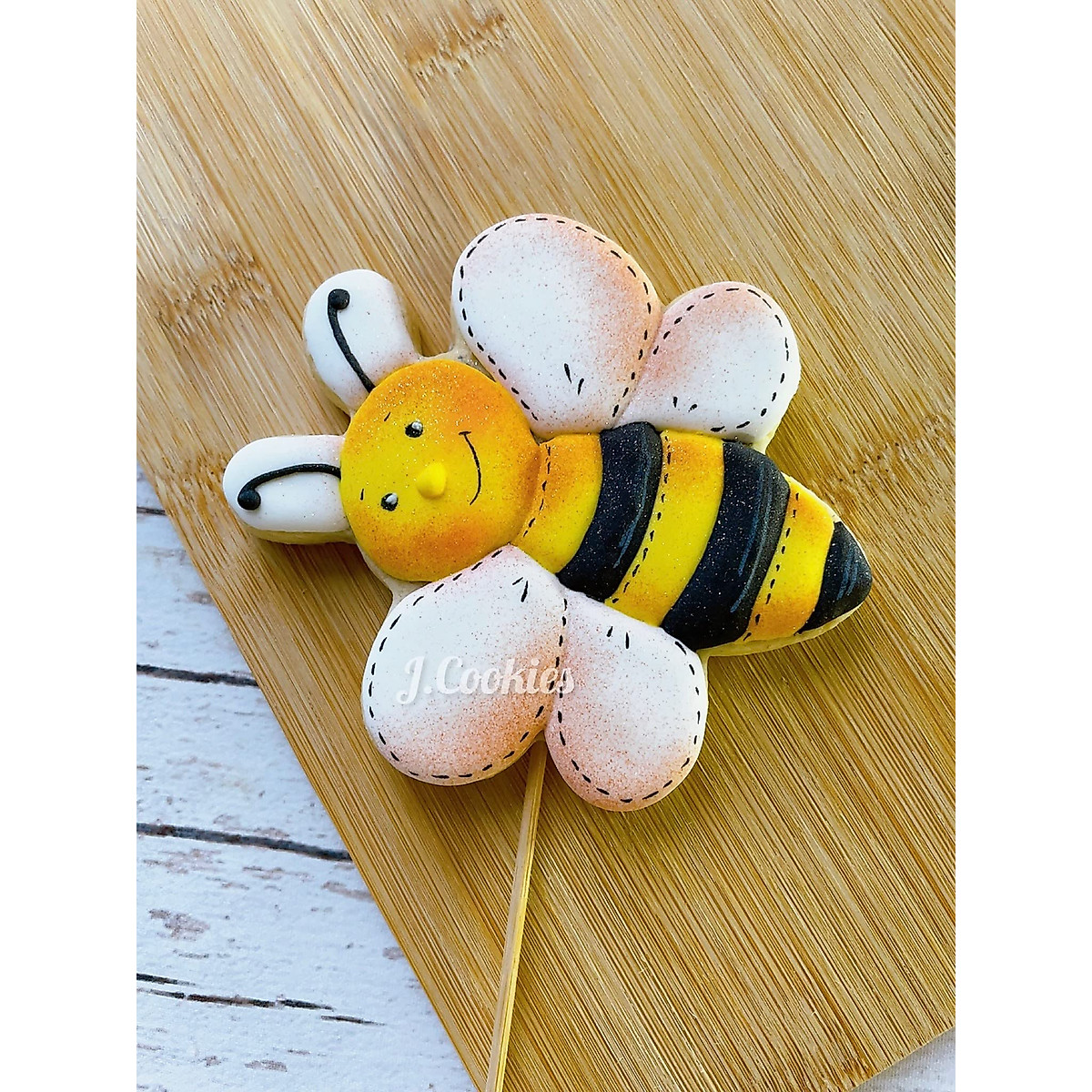 LILIAO Animal Bee Cookie Cutter, 3.8", Stainless Steel