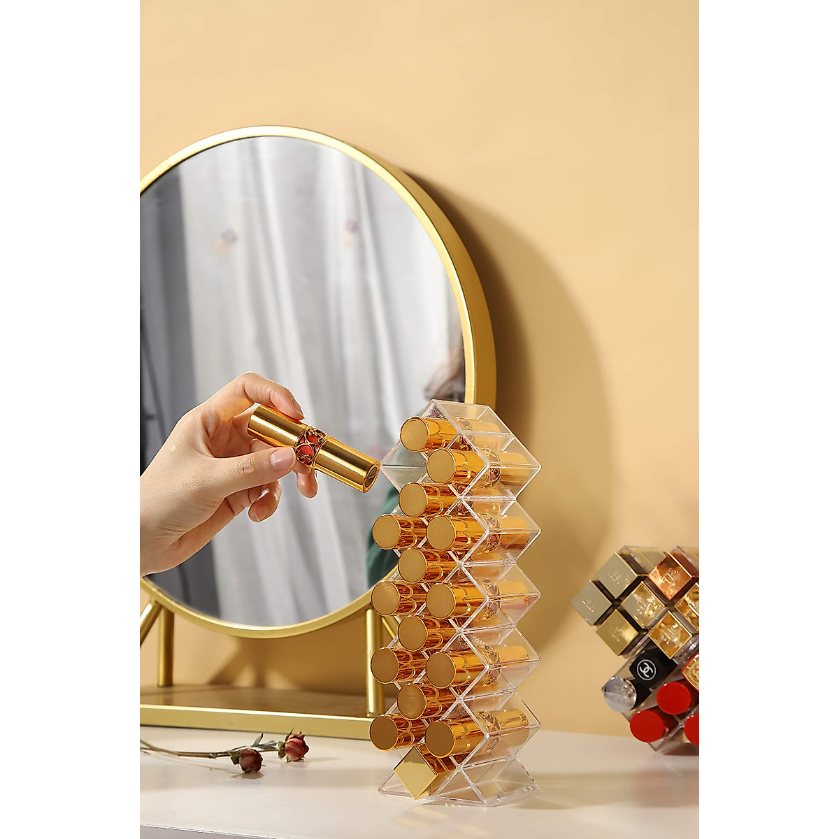 YIEZI Lipstick Holder Organizer 16 Spaces Acrylic Stackable Fish Shape Lipstick Tower, Lip Gloss Storage Stand, Perfect for Lipgloss Organizers Makeup Vanity Display, Clear (1 Pack)