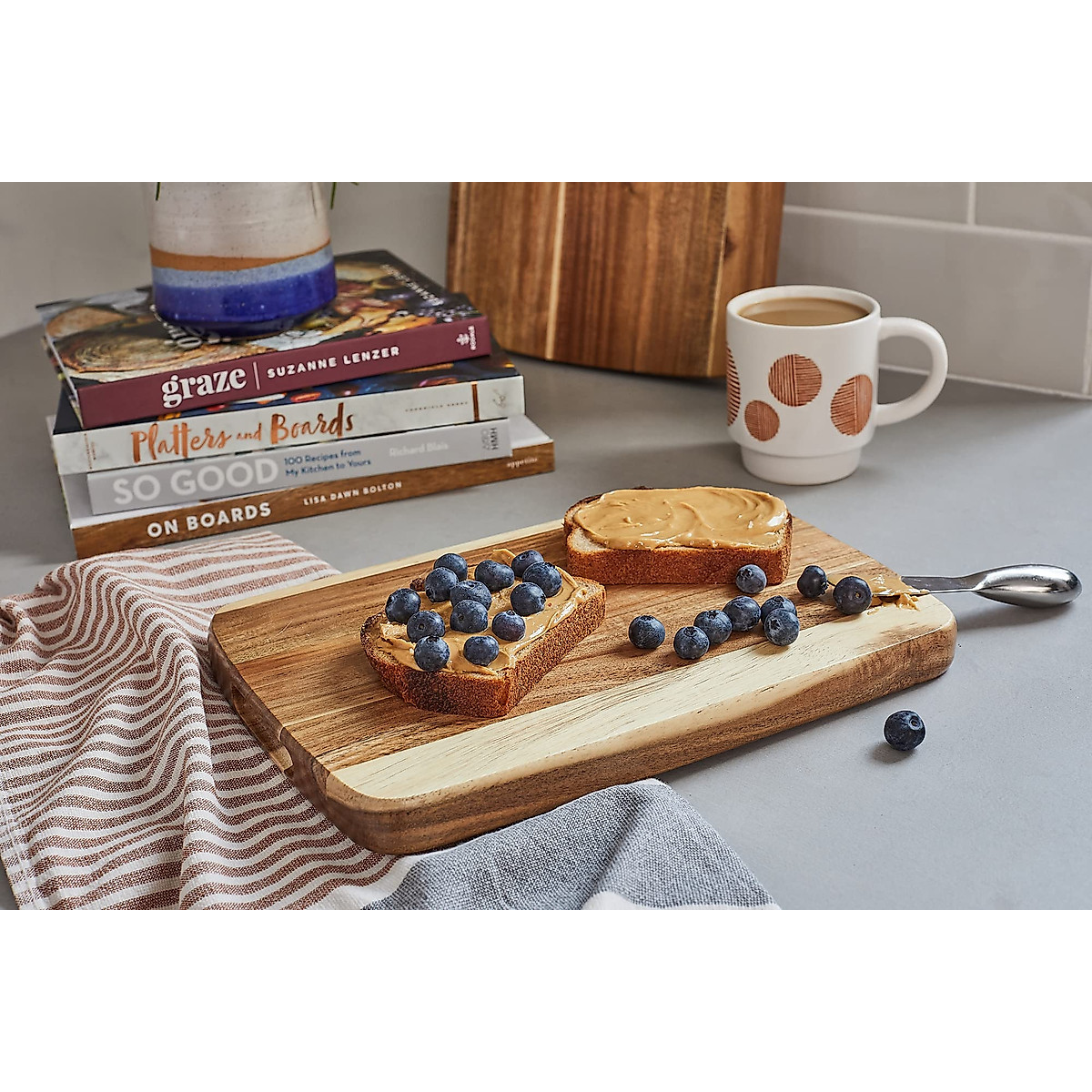 Set of 2 Sonder Los Angeles Acacia Wood Cutting Boards with Juice Groove, Gift Box Included - Small & Medium Sizes: 14x10x1in & 12x8x1in. Ideal for Meat, Vegetables, and Organic Produce Sustainable