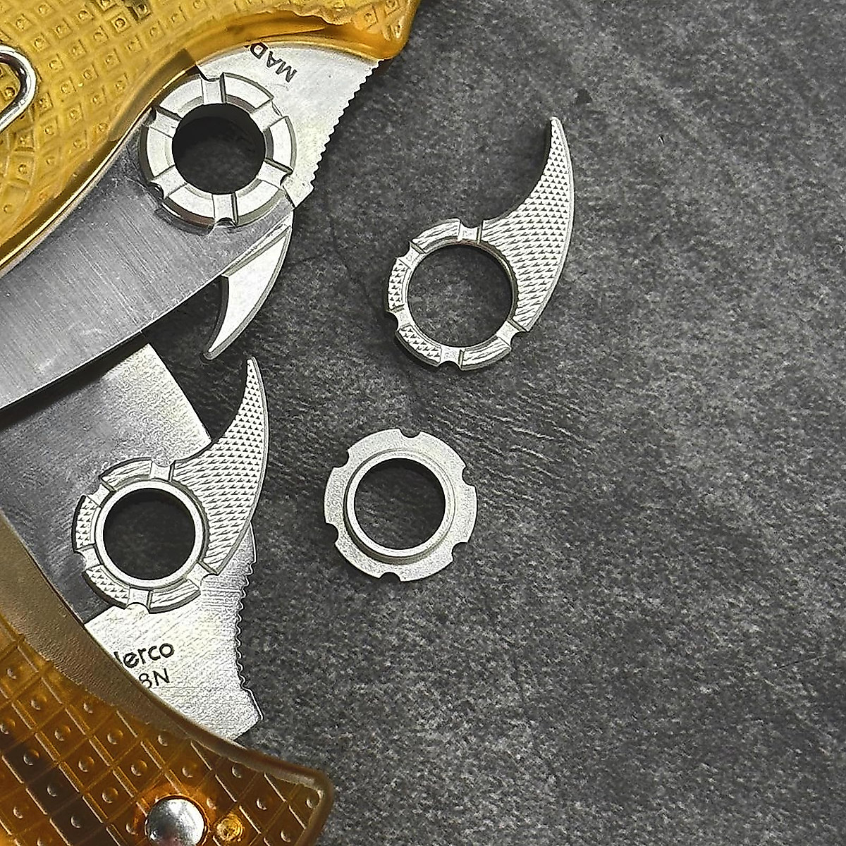 Knife Thumb Stud for Spyderco Manix 2, Spyderco Military