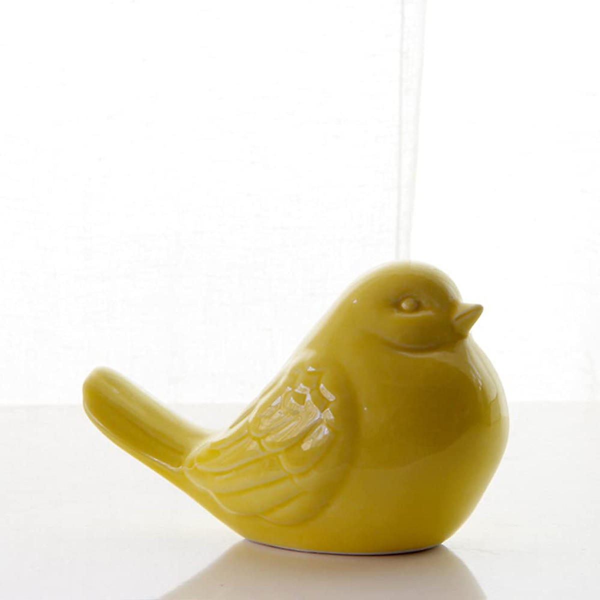 XIOU Ceramic Birds, Porcelain Bird Figurine Statue, Animals Figurines Ornaments, Mini Bird Home Decoration, Statues Decor for Garden Living Room Bedroom Office, Wedding Decor (Yellow)