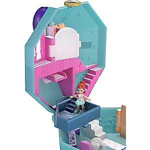 Polly Pocket Playset, Travel Toy with 2 Micro Dolls, Toy Car & Surprise Accessories, Pamperin Perfume Spa Compact