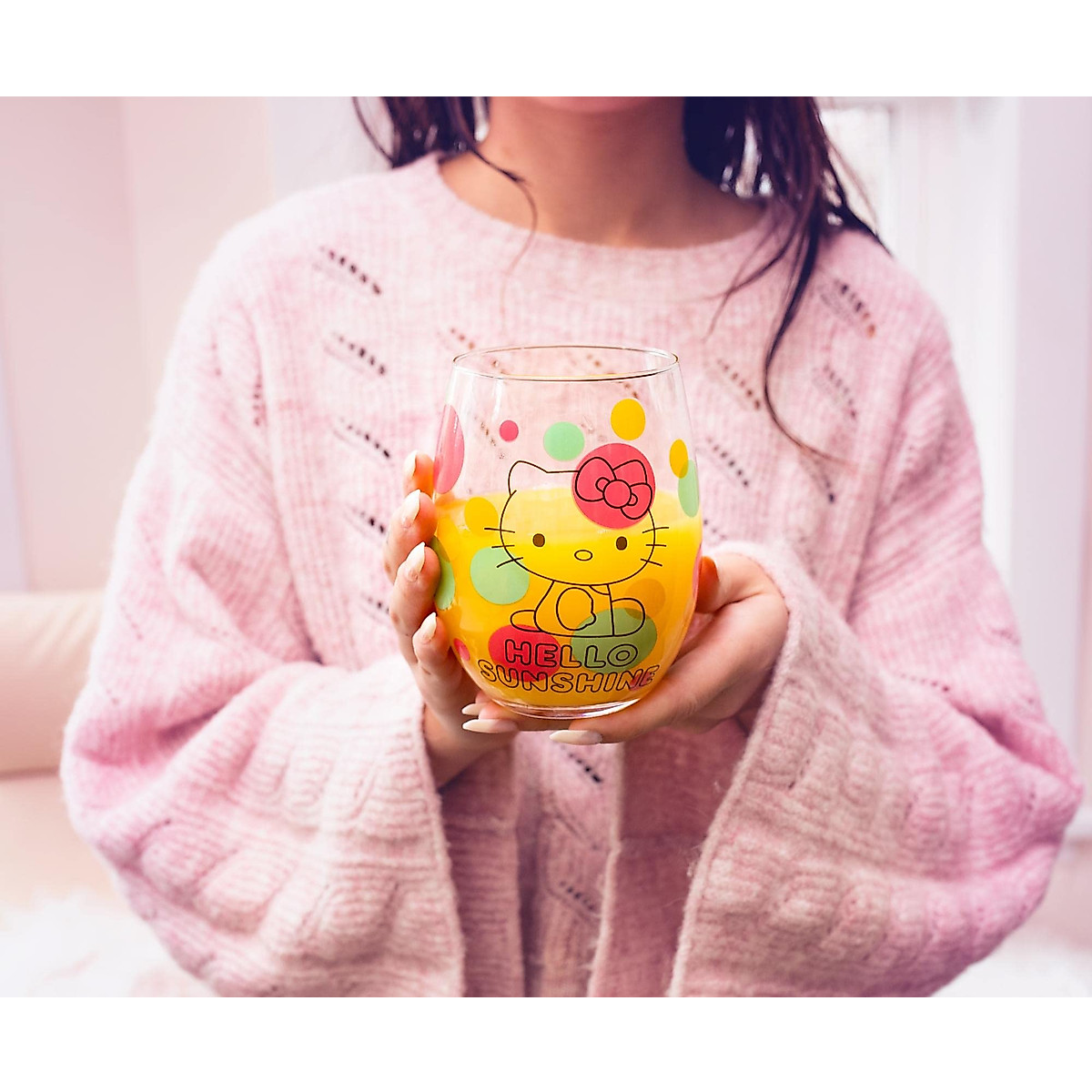 Silver Buffalo Sanrio Hello Kitty Loves Ice Cream Teardrop Stemless Wine Glass | Tumbler Cup For Mimosas, Cocktails | Holds 20 Ounces