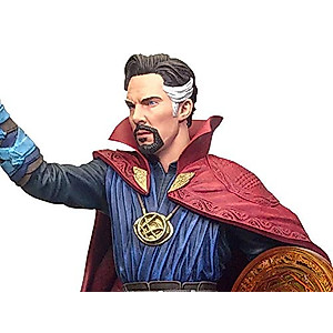DIAMOND SELECT TOYS Marvel Gallery: Avengers Infinity War Movie Doctor Strange PVC Diorama Figure, Blue