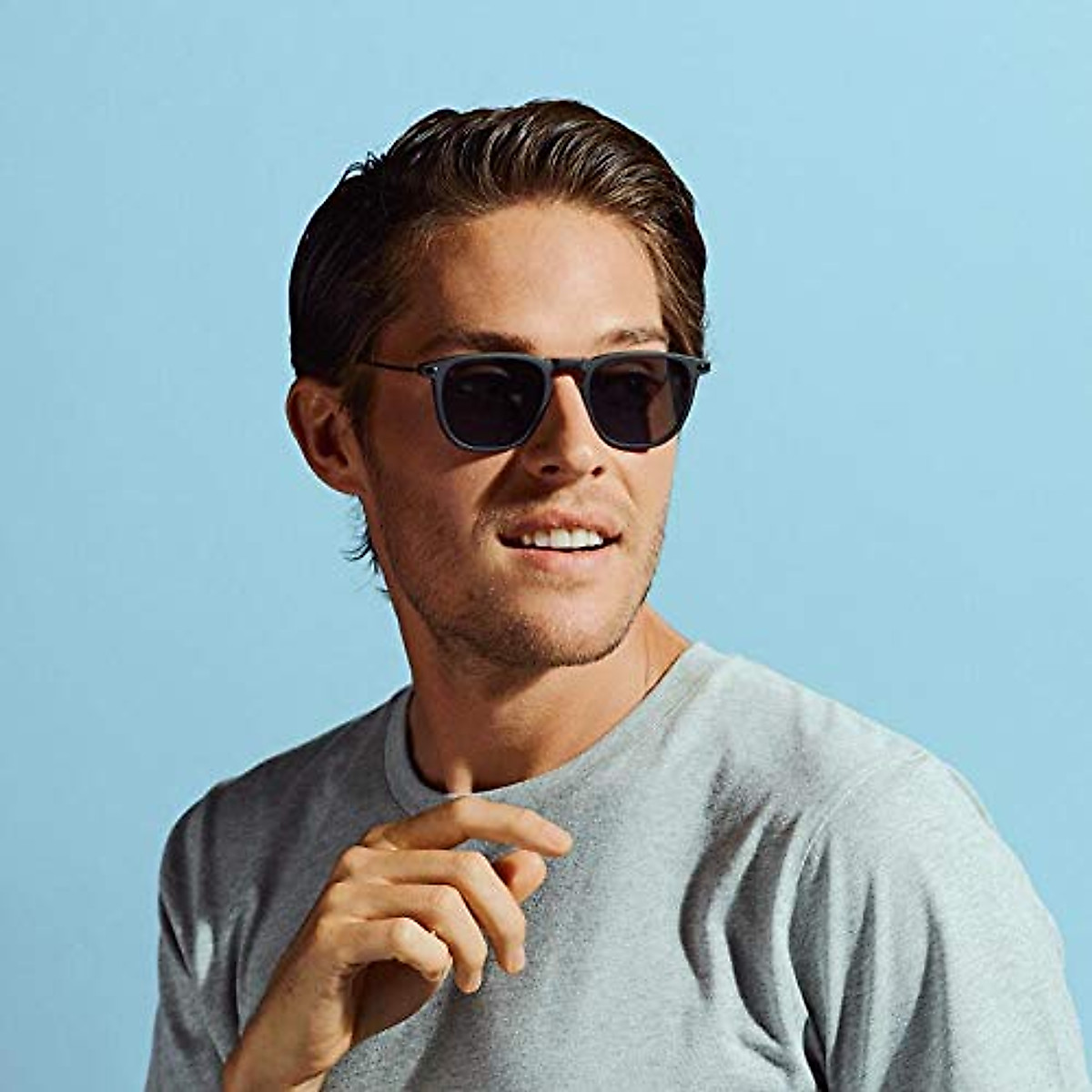 NOOZ Sunglasses polarized for Men and Women - 100% UV protection - Black Colour - with Compact Case - DINO Collection