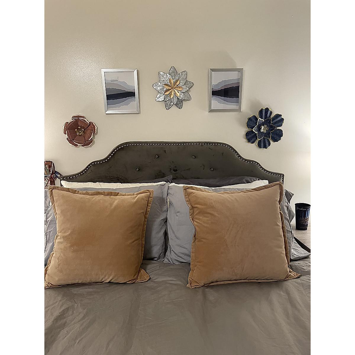 EASICUTI Blue Metal Flower Wall Decor Boho Metal Wall Art Decorations Hanging for Indoor Outdoor Home Bathroom Patio Fence Garden Bedroom Living Room Or Wall Sculptures 12 Inch