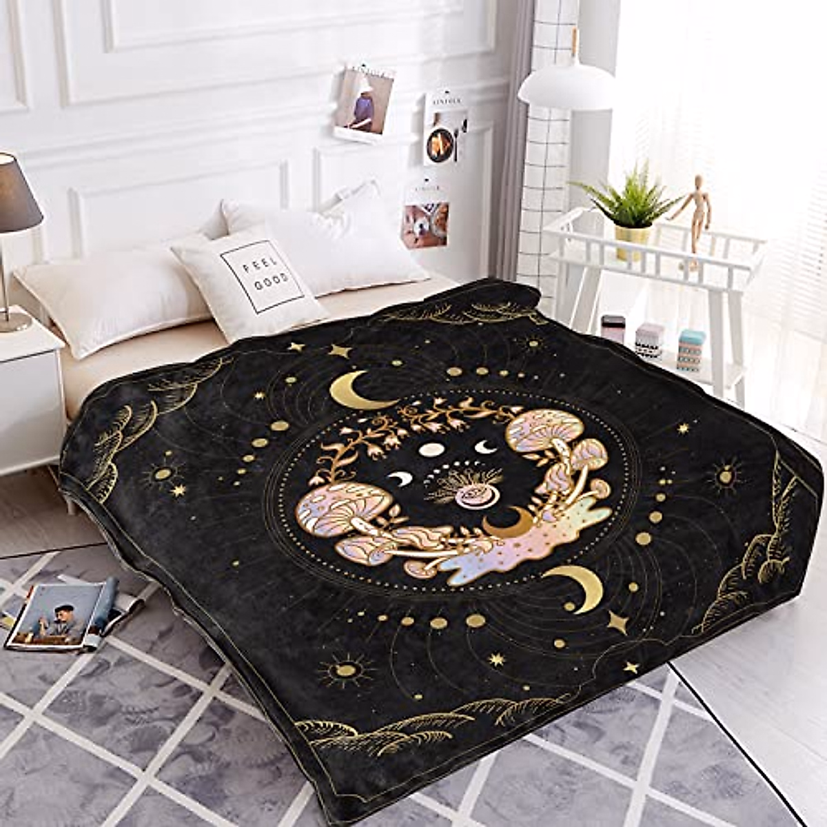 Black Mushroom Soft Decor Fleece Blanket Fuzzy Soft Plush Eyes Gifts Sun Moon Blanket for All Season Throws for Home Couch Bed Sofa Livingroom Office 50"x60"
