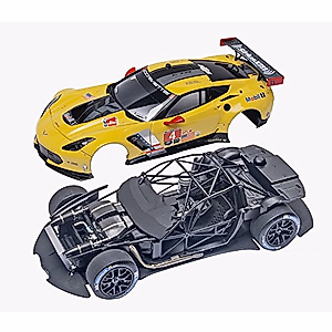 Revell 85-4304 Chevy Corvette C7.R Model Car Kit 1:25 Scale 64-Piece Skill Level 4 Plastic Model Building Kit , Yellow