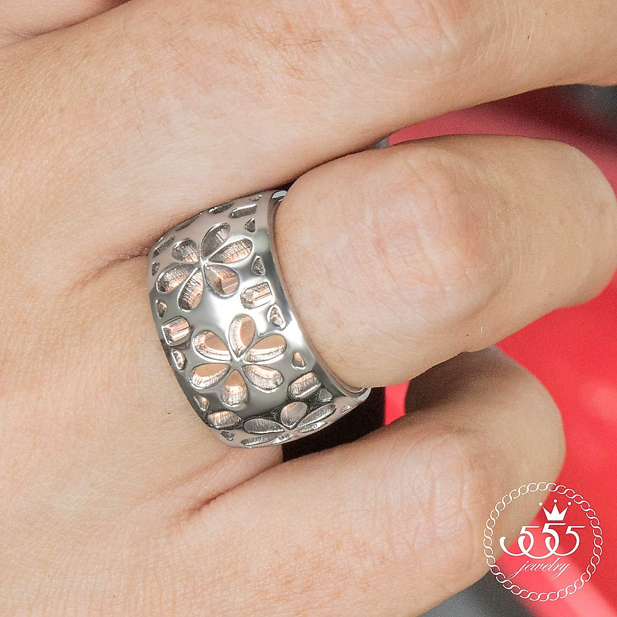 555Jewelry Edgy Stainless Steel Engraved Daisies Hawaiian Plumeria Flower Full Bloom Blooming Memorable Unisex Wedding Engagement Band Fashion Jewelry Accessory Ring, Pink Rose Gold Size 9