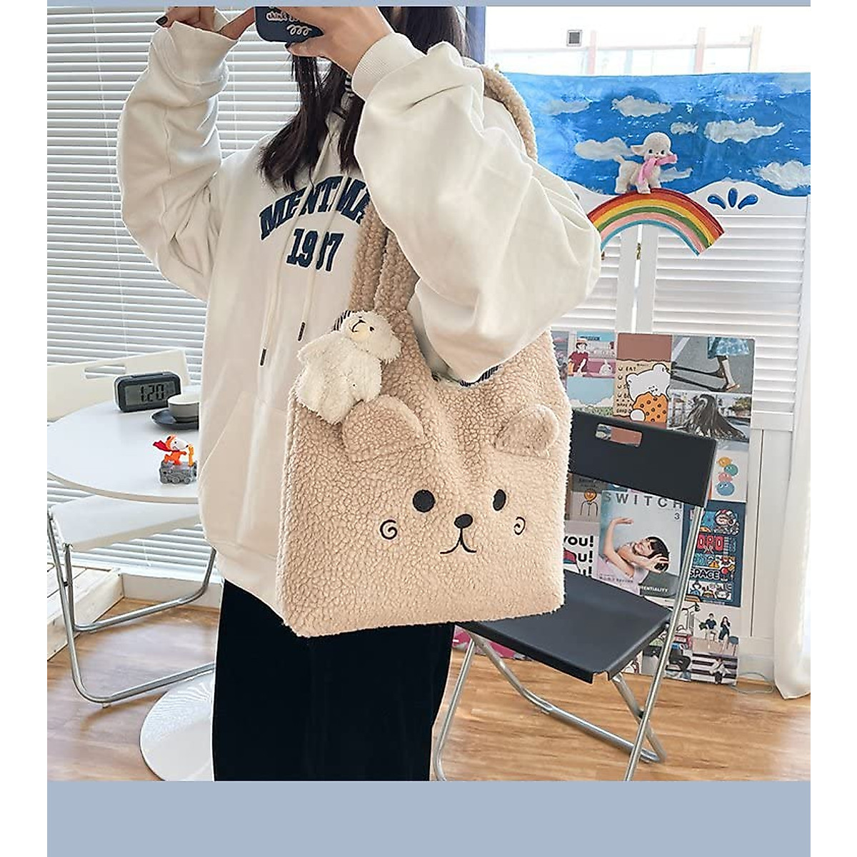 Fluffy Underarm Bag Y2K Fuzzy Plush Tote Bag Cute Cartoon Bear Aesthetic Shoulder Bag Accessories for Autumn Winter (Kakhi)