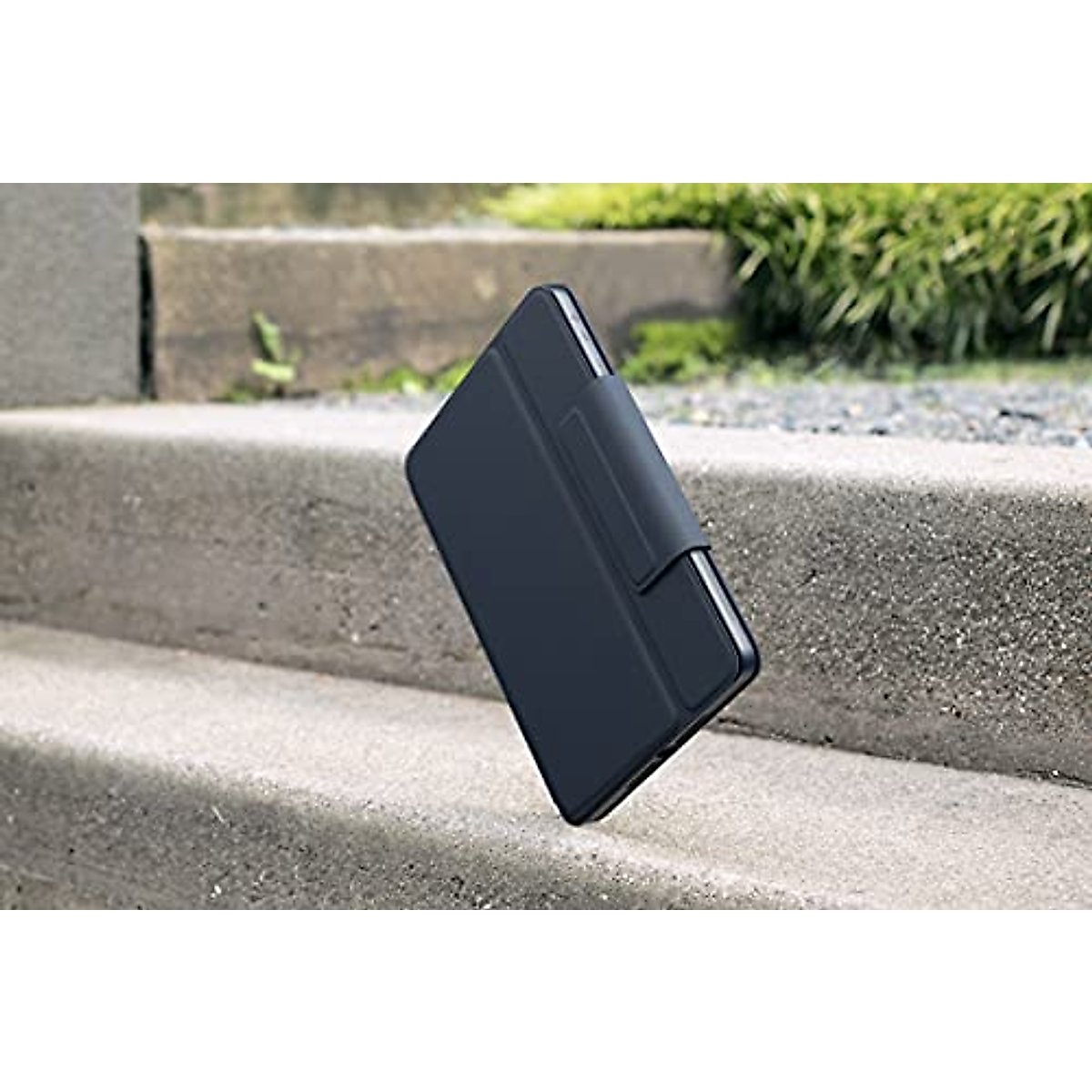Logitech Rugged Combo 3 iPad Keyboard Case with Smart Connector for iPad (7th, 8th and 9th Generation) for Education - Classic Blue