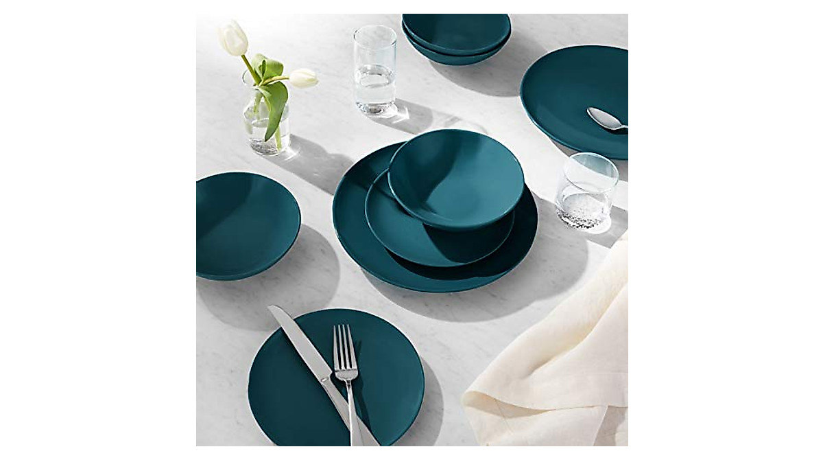 Deep Teal Dinnerware Set - Amazon Basics, 18 Pieces