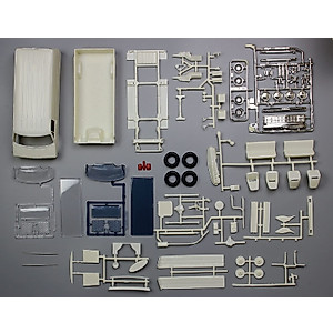 Round 2 1982 Dodge Van Custom (Turtle Wax) (MPC943M)