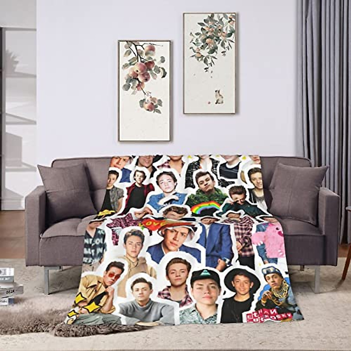 Blanket Ethan Cutkosky as Carl Gallagher Soft and Comfortable Warm Fleece Blanket for Sofa,Office Bed car Camp Couch Cozy Plush Throw Blankets Beach Blankets …
