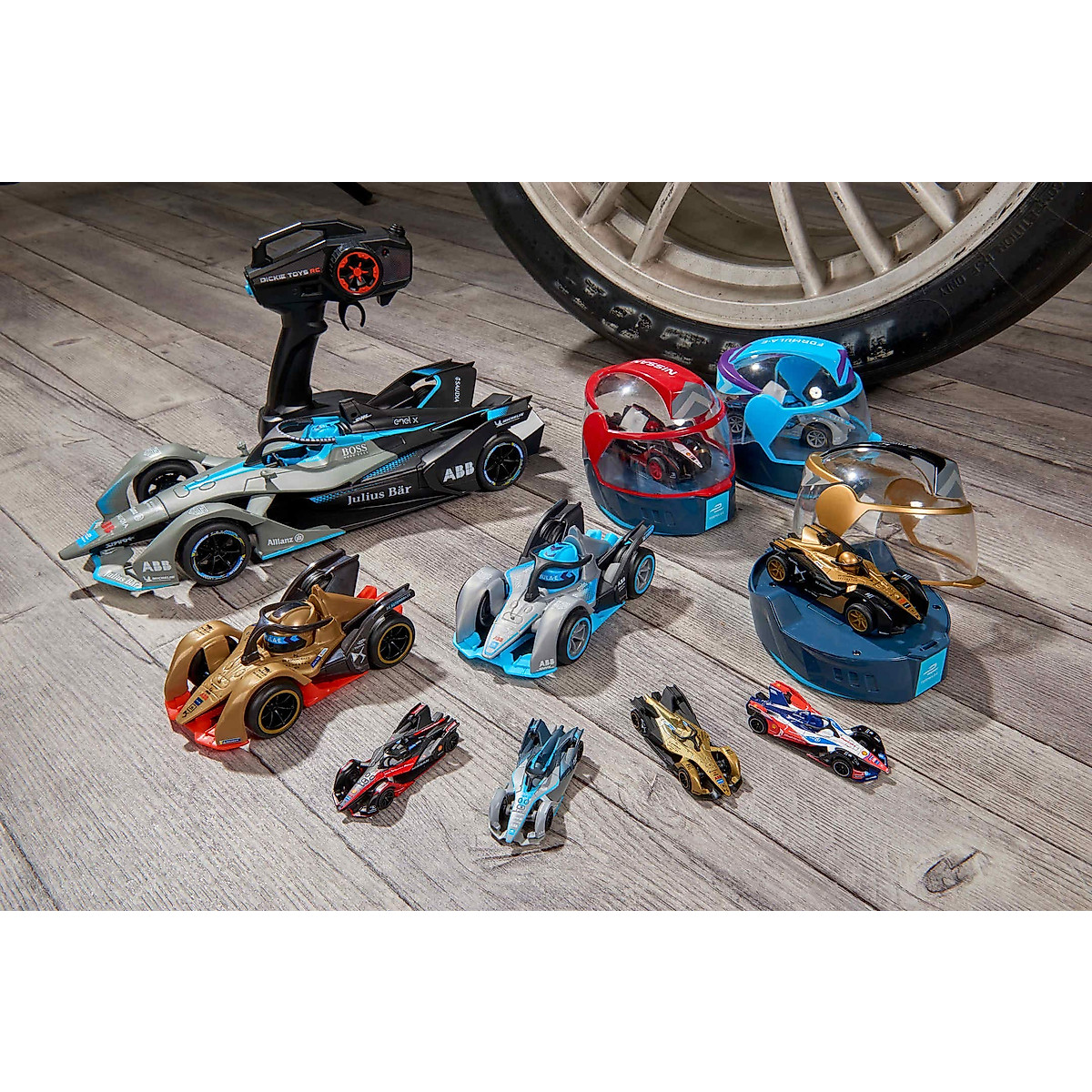 Dickie Toys 203162000 Pullstring Racer, Formula E Series Racing Car with Line Pull, 3 Different Models, Random Selection, 14 cm, from 3 Years