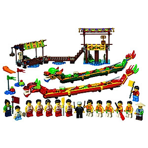 LEGO Dragon Boat Race - Stage Dragon Boat Race and Paddle for Victory!