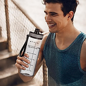 Doseno Reusable Water Bottle, Water Bottle with Time Marker, Plastic Water Bottles with Strap, Gym Water Bottles for Men, 28OZ Clear Water Bottles, Black