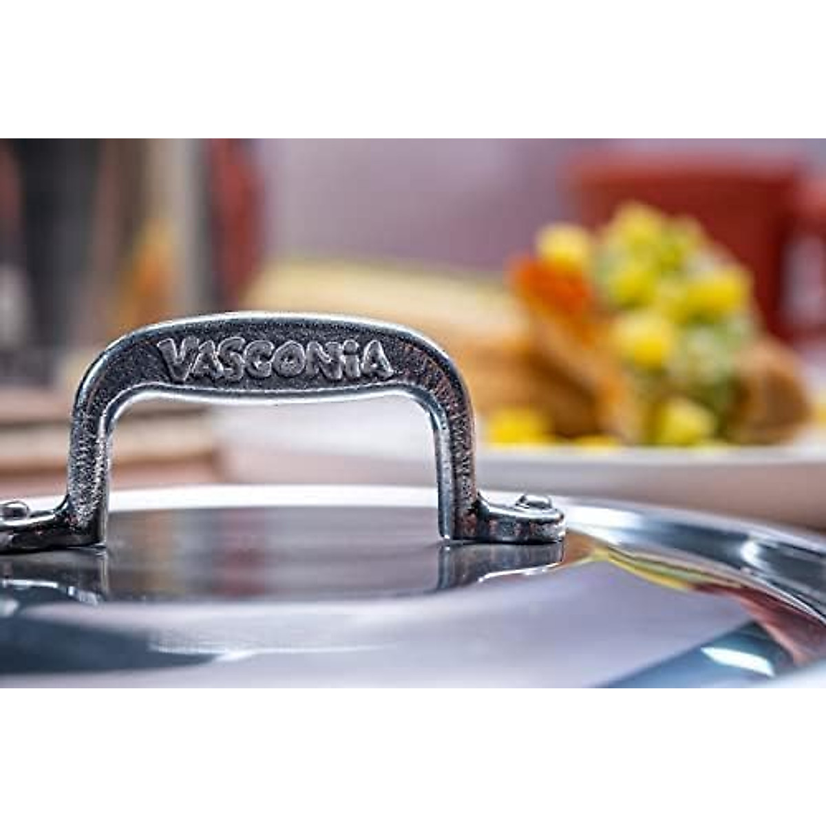 Vasconia Steamer Pot with Tray and Aluminum Lid – Multi-Purpose Aluminum Large Stock Pot for Tamales, Seafood, Vegetables Soup Pot – 5.3-Quart Stove