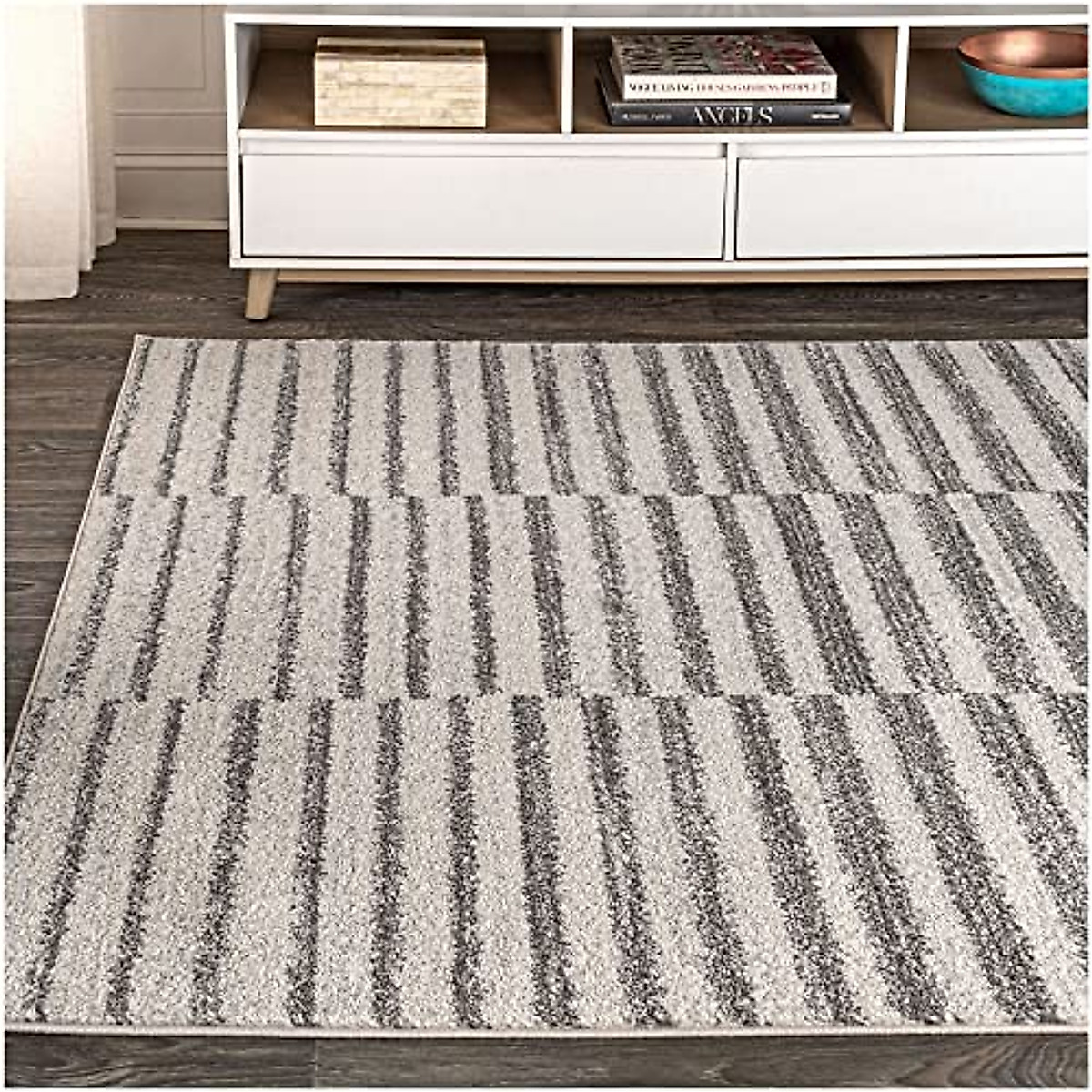 JONATHAN Y MOH204A-8 Lyla Offset Stripe Indoor Farmhouse Area-Rug Bohemian Minimalistic Striped Easy-Cleaning Bedroom Kitchen Living Room Non Shedding, 8 X 10, Grey