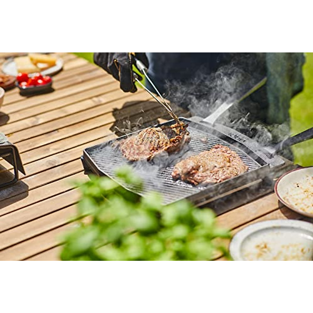 Ooni Dual-Sided Grizzler Plate - Reversible Cast Iron Pan - Cast Iron Skillet with Removable Handle - Cast Iron Griddle - Pre-Seasoned Oven Safe