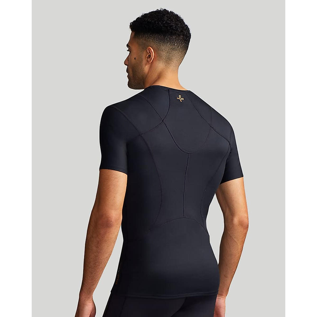 Tommie Copper Shoulder Support Shirt for Men, Posture Corrector Compression Shirts for Men with UPF 50 Sun Protection, Shoulder Compression with Shoulder Support for Men, Black XL