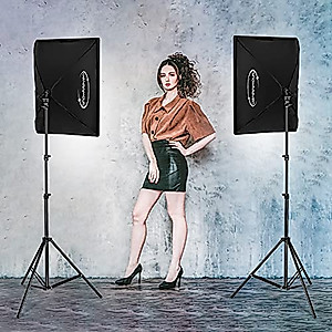 ShowMaven Softbox Lighting Kit, Studio Lights with 2 135W Bulbs 5500K Continuous Photography Lighting Kit for Filming Portrait Product Shooting Photography Video Recording