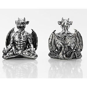 BOIHEGU Gargoyle Statue 5 inch for Halloween Gothic Decoration, Gargoyle Keep Away Negative Visitors, Miniature Monster Guardian Gargoyle Statue for Front Porch Garden Patio Yard Lawn Decorations