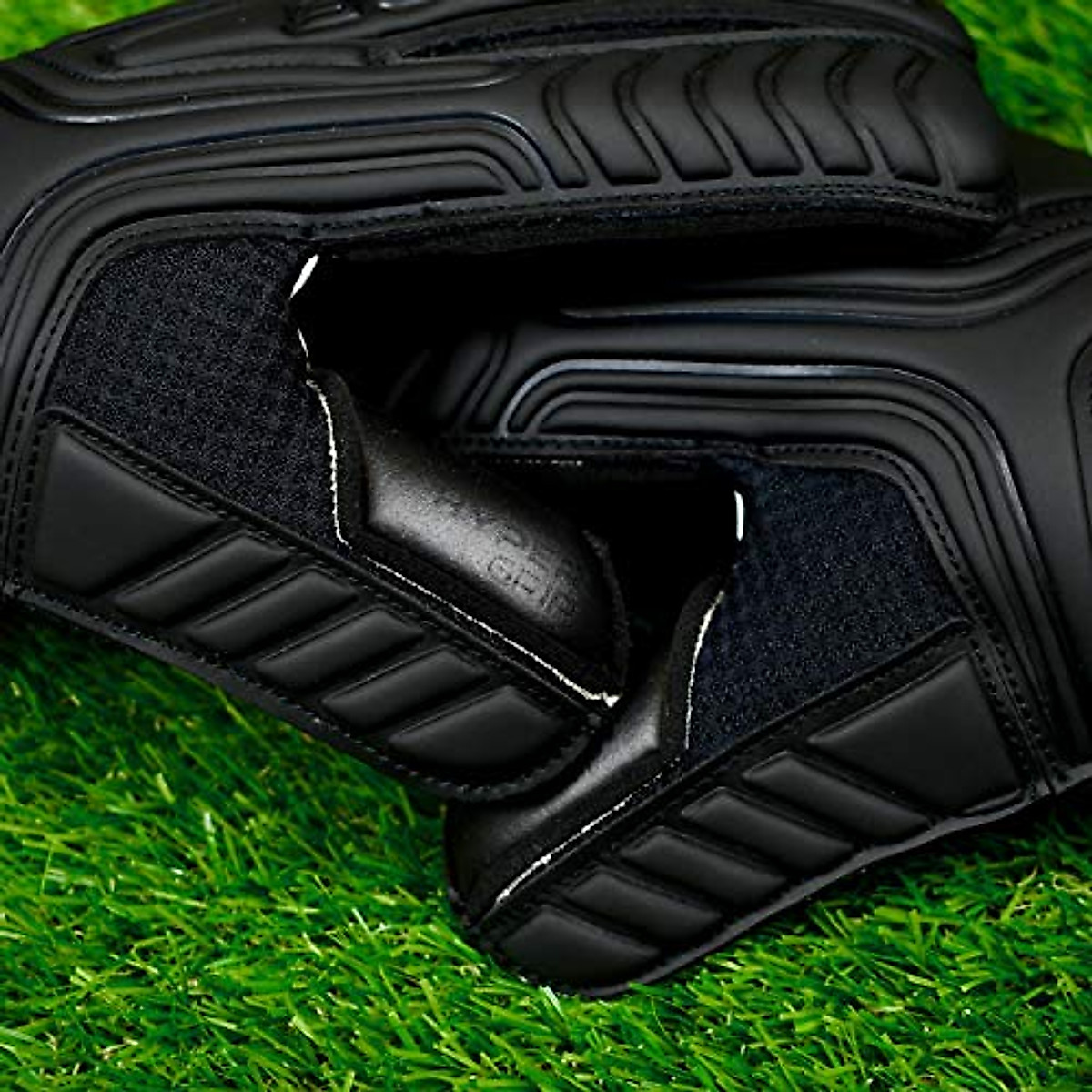 Renegade GK GK Vulcan Onyx Goalie Gloves with Fingersaves | 3.5+3mm Hyper Grip & 4mm Duratek | Black Goalkeeping Gloves (Size 9, Youth-Adult, Roll Cut, Level 3)