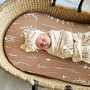 Stretch Ultra Soft Fitted Bassinet Sheet Set 2 Pack, Universal Fit for Bassinets Baby Cradle Moses Basket Oval Rectangle Mattress Safe and Snug, Stylish Pattren of Jungle Animals