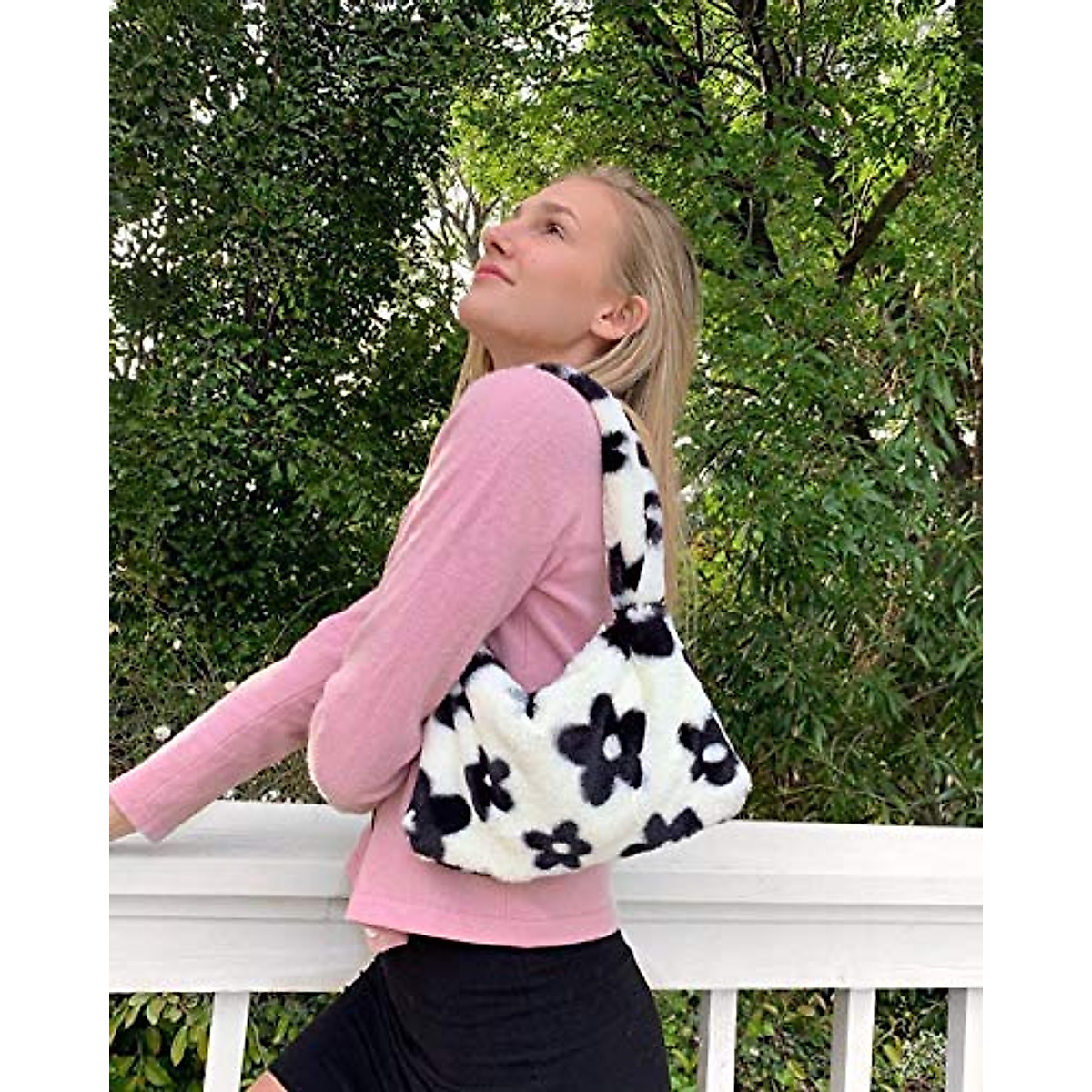 YFGBCX Plush Underarm Bag, Ladies Fluffy Shoulder Bag, Women Y2K Furry Purse Fluffy Tote Bag for Autumn and Winter