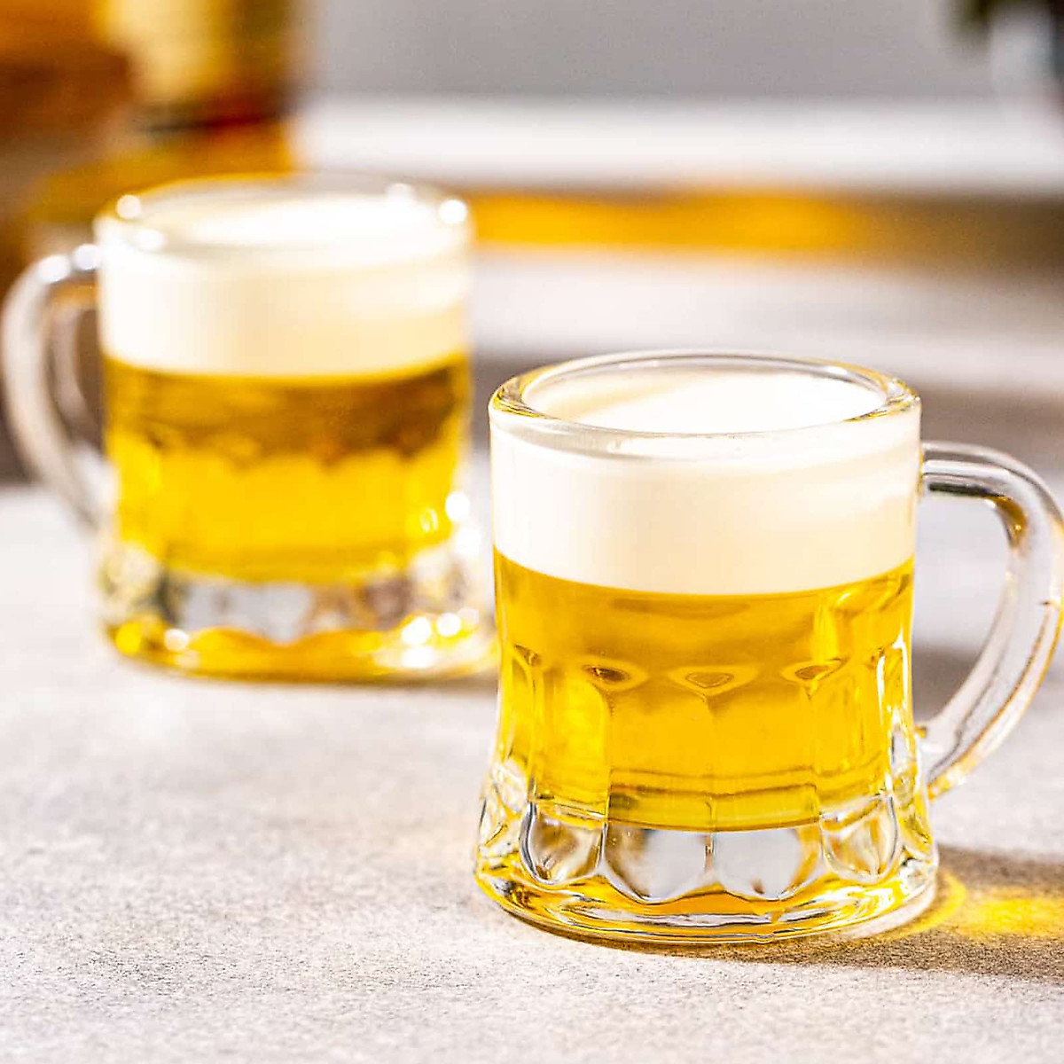 JUXINGDAZYF Mini Beer Mug Shot Glasses, Mini Beer Shot Glasses Set of 24, 2 Oz Mini Beer Mugs with Handles, Mini Glass Mugs for Beer, Whiskey, Tequila, Vodka