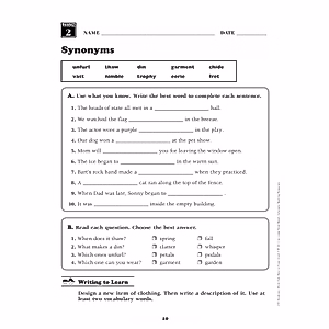 240 Vocabulary Words Kids Need to Know: Grade 4: 24 Ready-To-Reproduce Packets That Make Vocabulary Building Fun & Effective