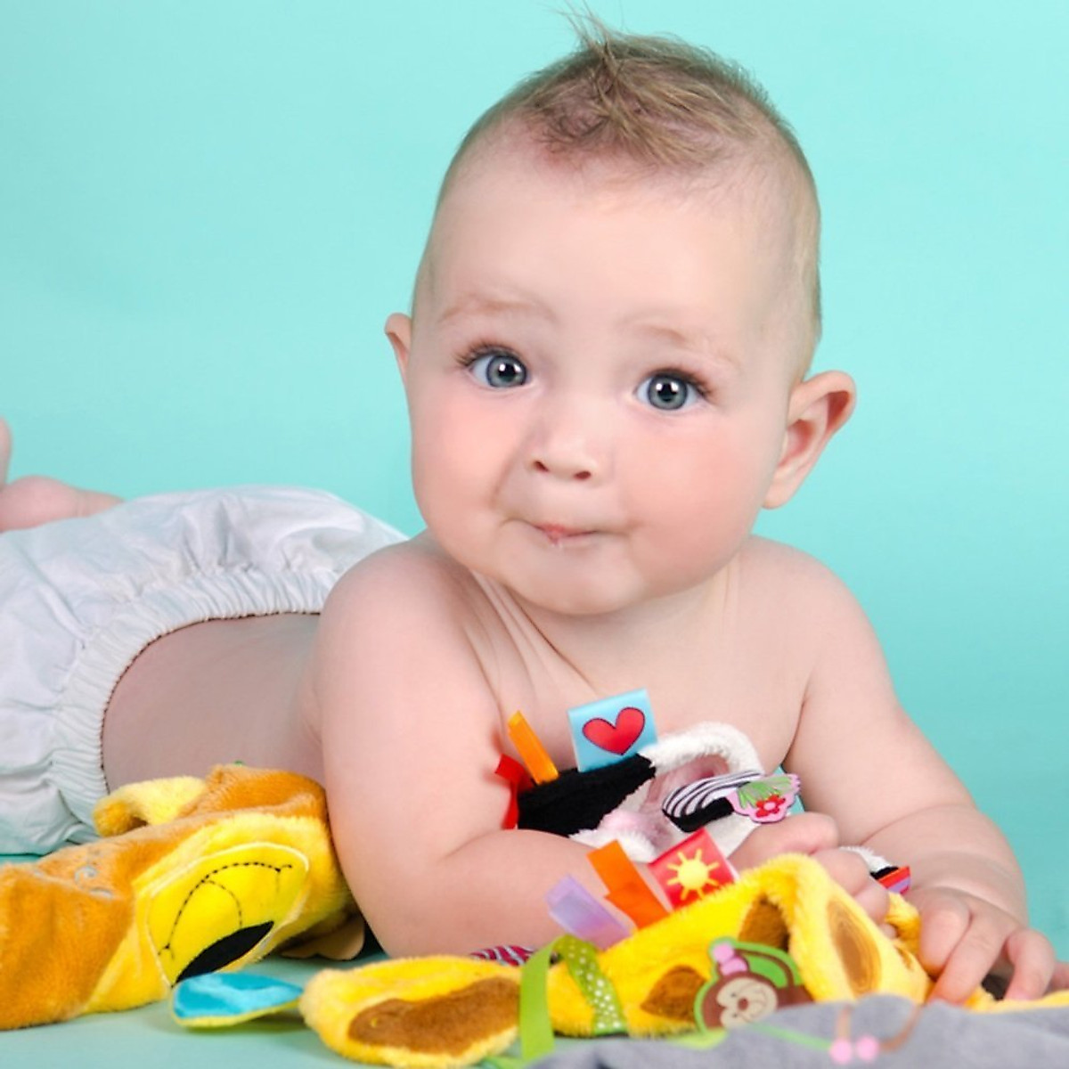 label label Friends Pinky Pig Silky Comfort Mini Grasp and Soothe Taggie Blanket