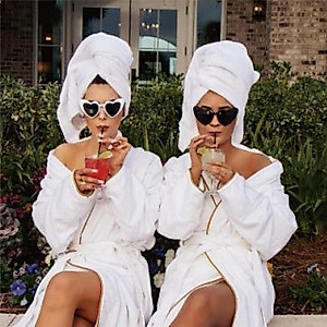 GroomBrideGifts Bridesmaid Gifts Heart Shaped Sunglasses - Set Of 10 Pcs Bachelorette Party Favors Decorations Accessories For Women