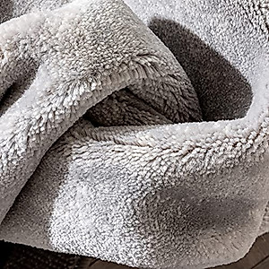 Well Woven FAE Grey & Gold Greek Key Marble Border Pattern Area Rug (5'3" x 7'3")