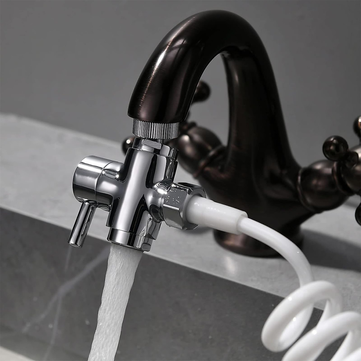 Brass Diverter Valve with Aerator, 3 Way Splitter with Male Thread Adapter, 360 Swivel Faucet Adapter for Sink Hose Attachment, Bathroom/Kitchen Faucet Connector (Chrome)