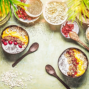 Gute 2 Pack Coconut Bowls with Spoons, Wooden Salad Bowl Sets With Serving Utensils, 100% Natural Reusable Coconut Shell Bowls for Buddha Popcorn, Serving Dishes, Breakfast, Decoration, Party